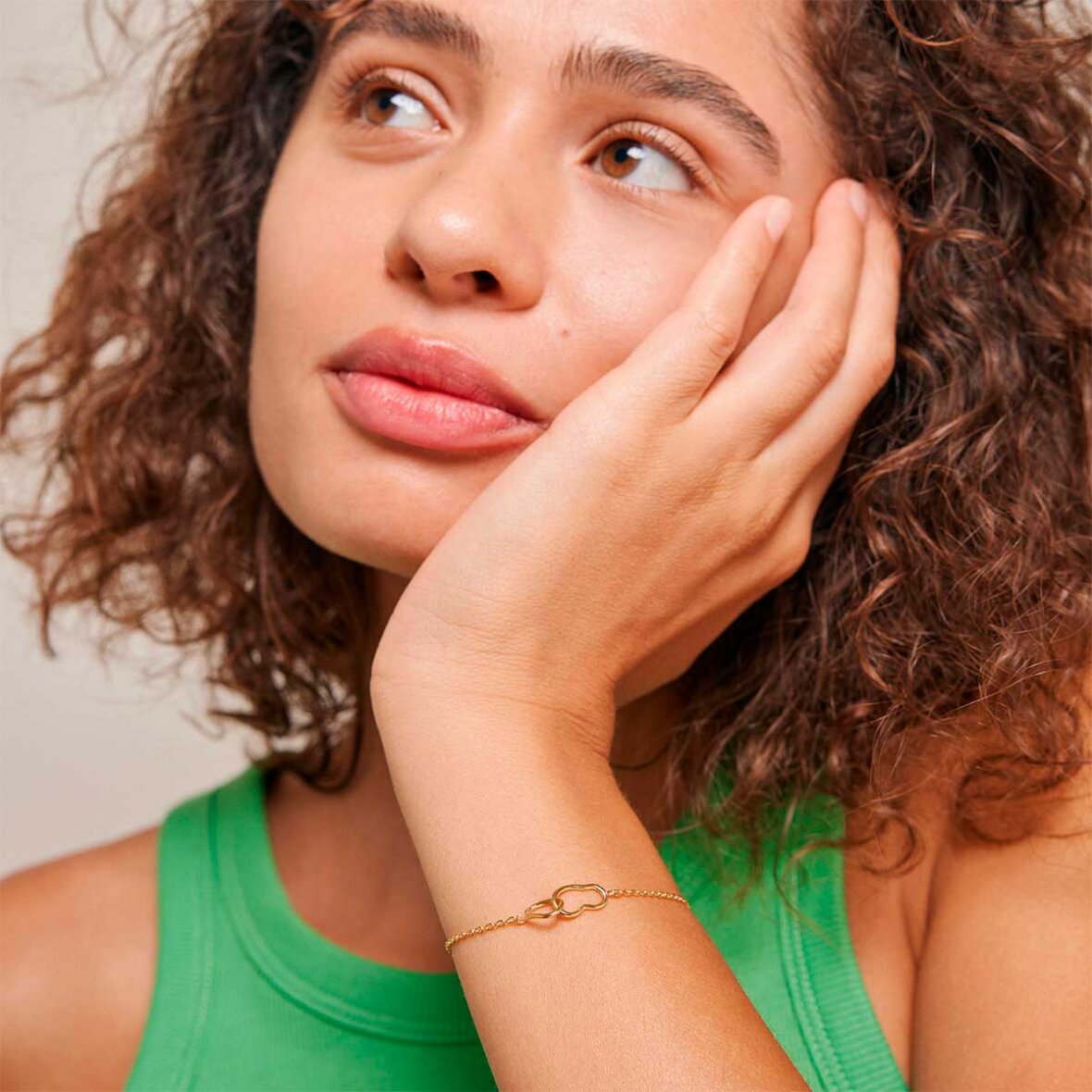 ENAMEL COPENHAGEN ORGANIC DOUBLE CIRCLE ARMBÅND | FORGYLDT - Stokværk